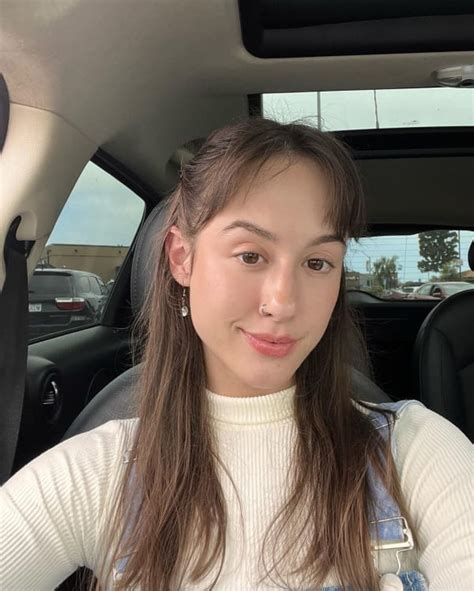 Jules Ari Only Fans - Real-Time Flight Feeds