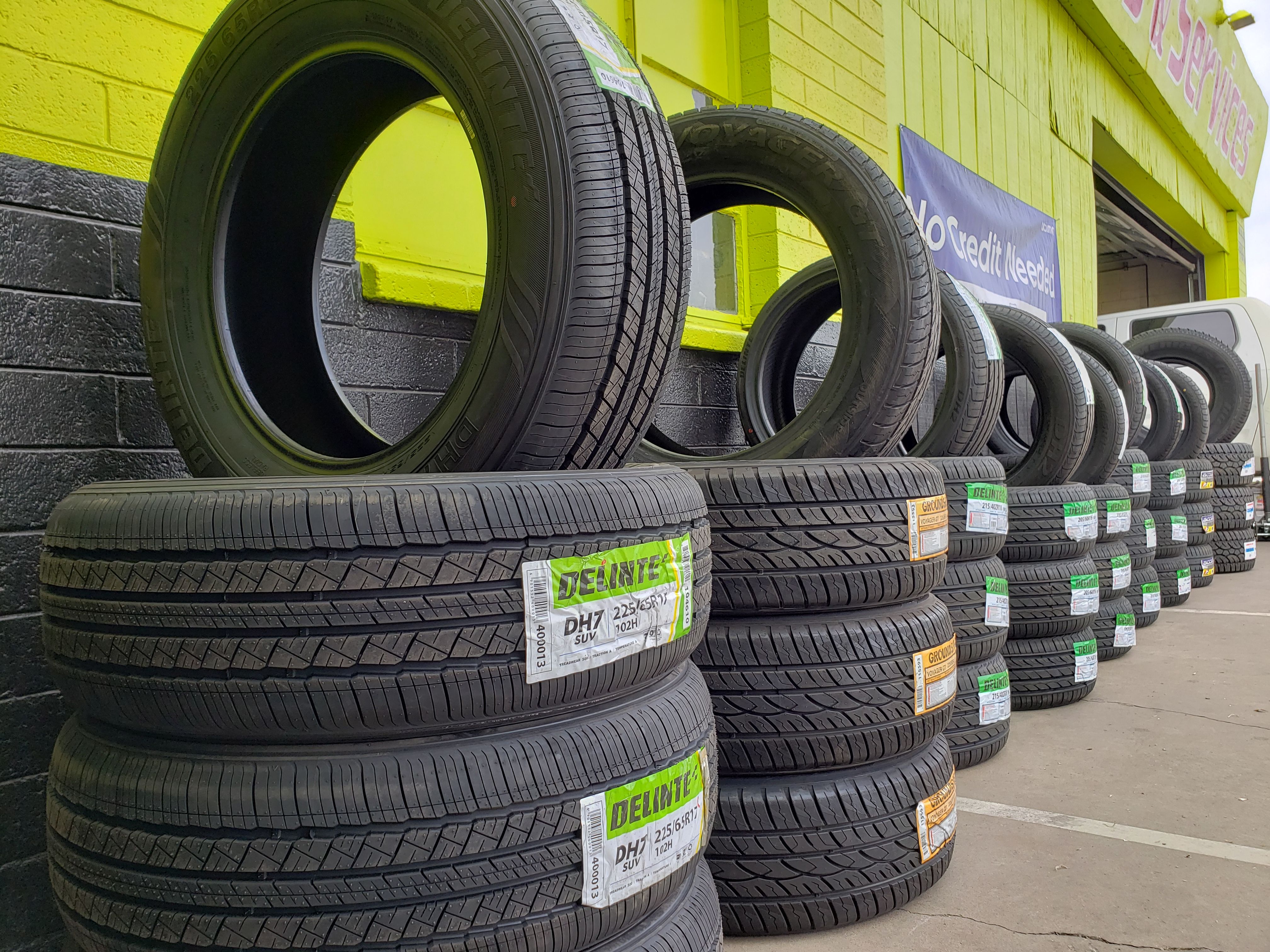 Top 5 Phoenix Tire Shops: Your Ultimate Guide - Real-Time Flight Feeds